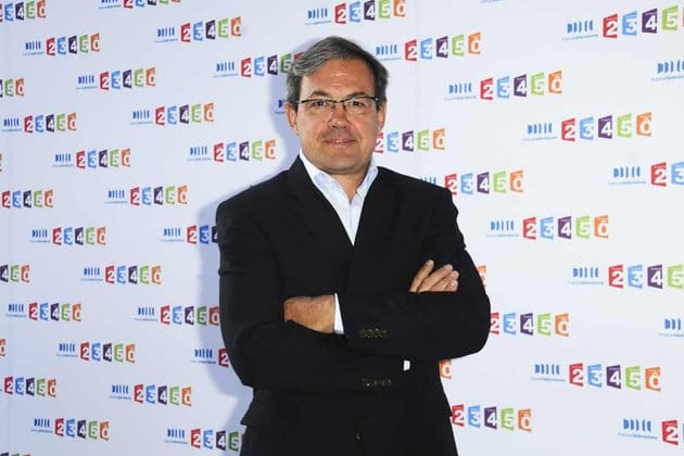 Another top editor drops dead at 57 - Slippedisc