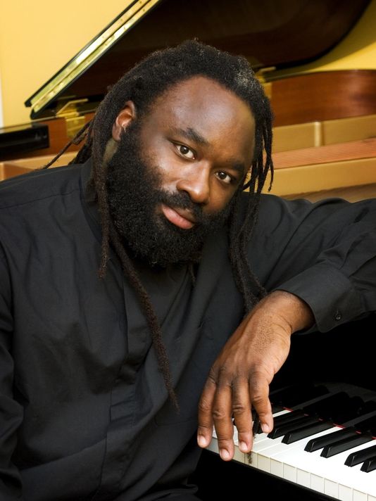 US piano competition fires artistic director. Three weeks later, he's ...