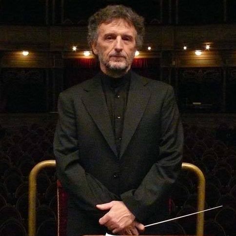 Conductor's killer is jailed for life - Slippedisc