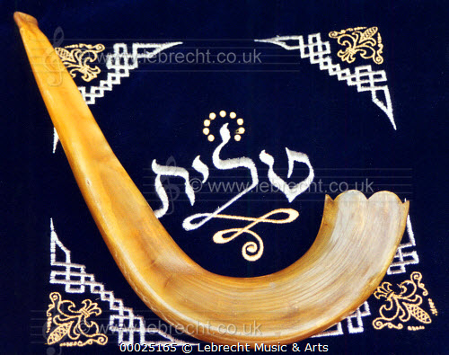 Another maestro blows the shofar - Slippedisc