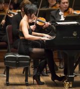 Now Yuja Wang comes out in her undies - Slippedisc