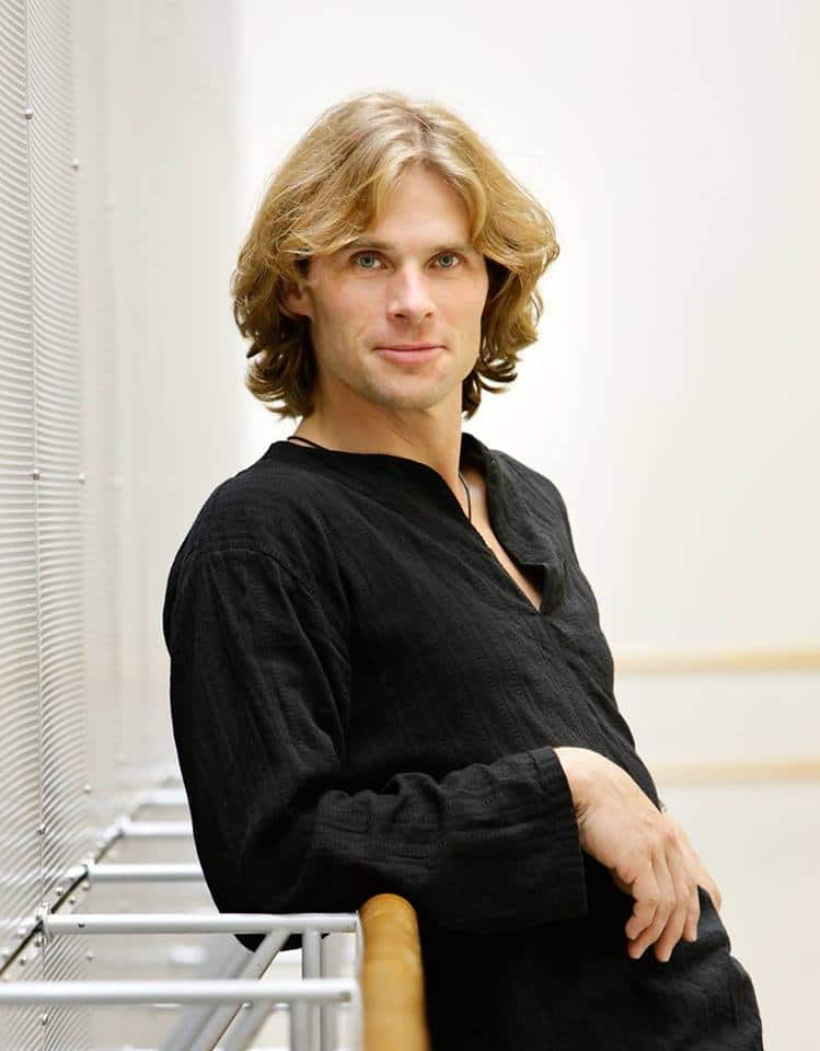 Breaking: Ballet chief is fired for 'improper language'. Whatever next ...