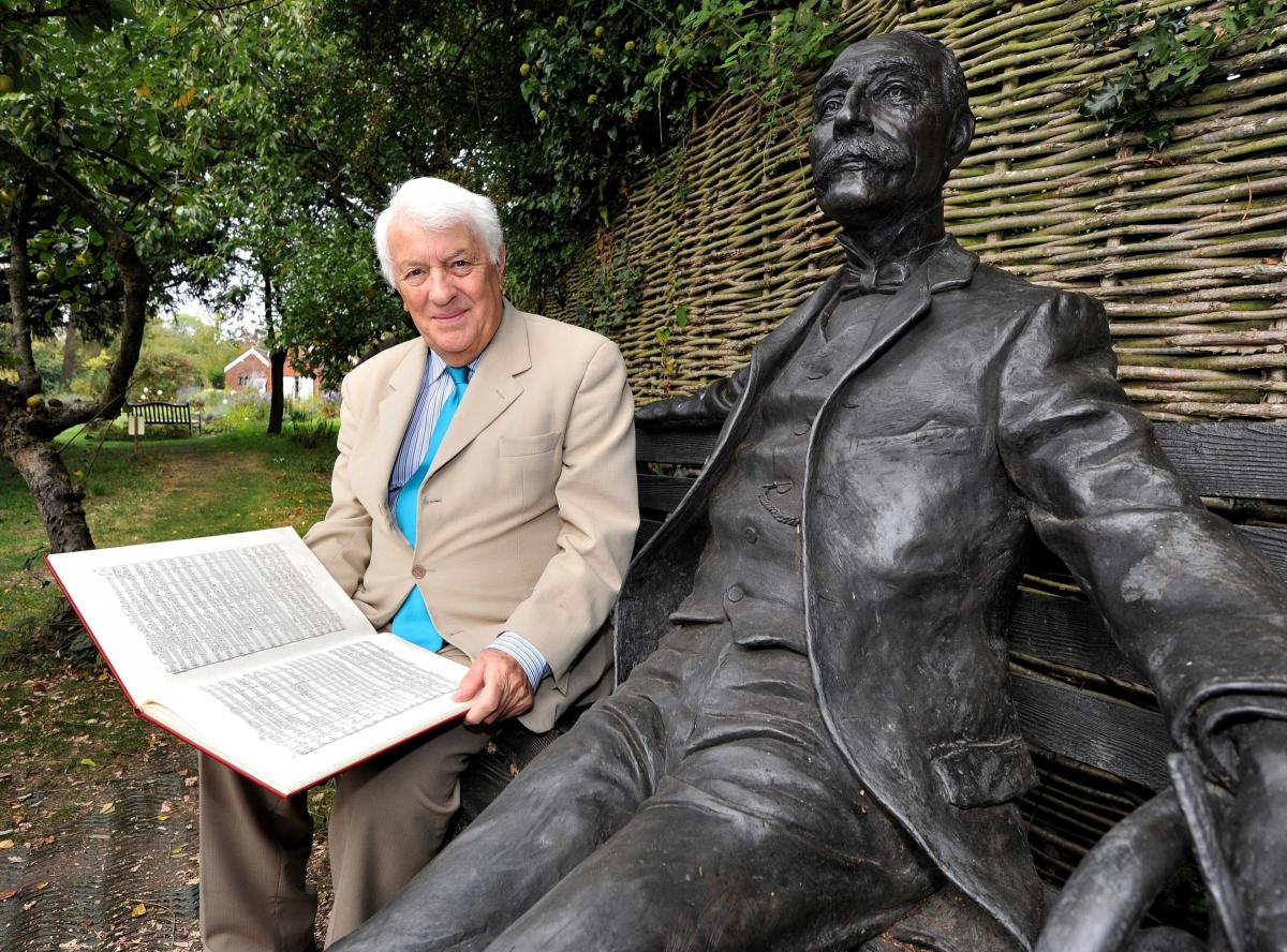 Death of a prominent British organist, 88 - Slippedisc