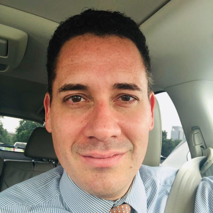 Met replaces Jonathan Friend after 35 years - Slippedisc