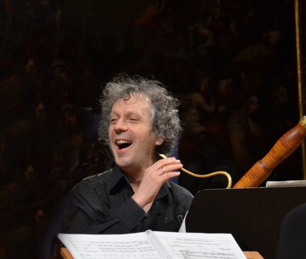 Bob a job: 3 Choirs chief quits - Slippedisc