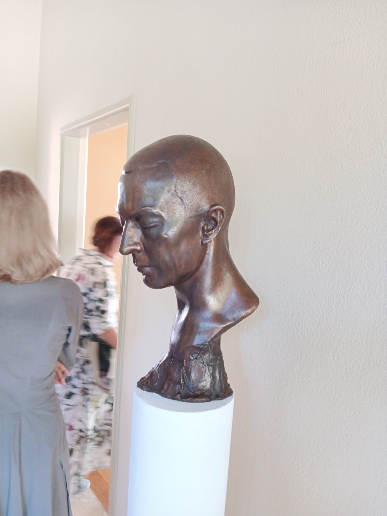 Paris unveils awful Rachmaninoff statue - Slippedisc