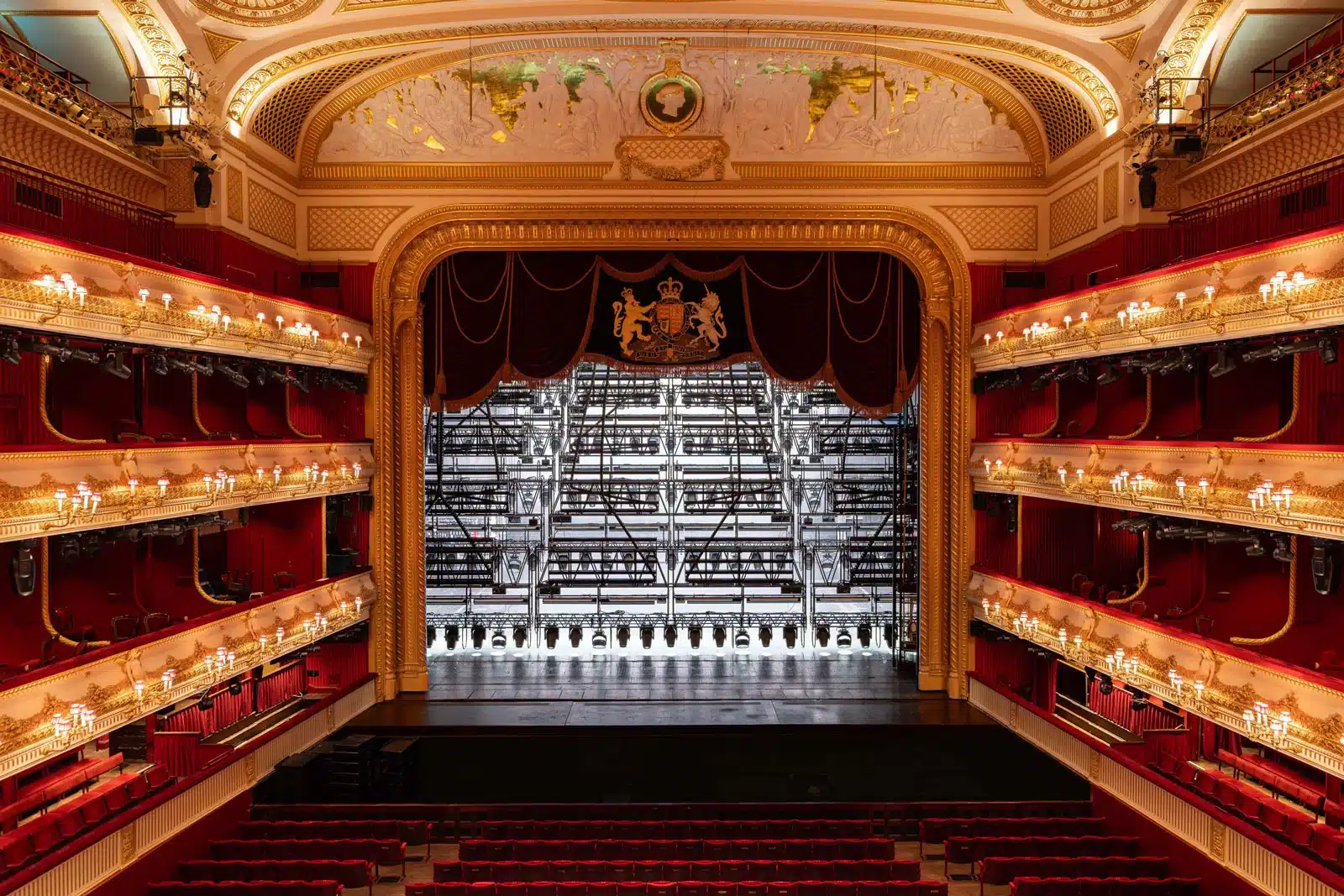 Covent Garden gets trussed up - Slippedisc