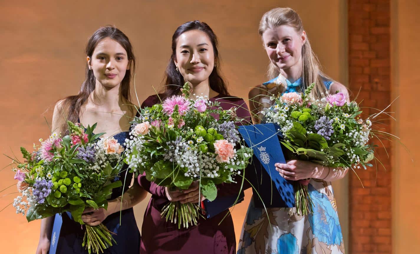Miha wins all-female Bach final - Slippedisc